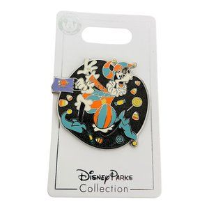 Disney | Jewelry | Disney Parks Halloween Goofy Jester Pin | Poshmark